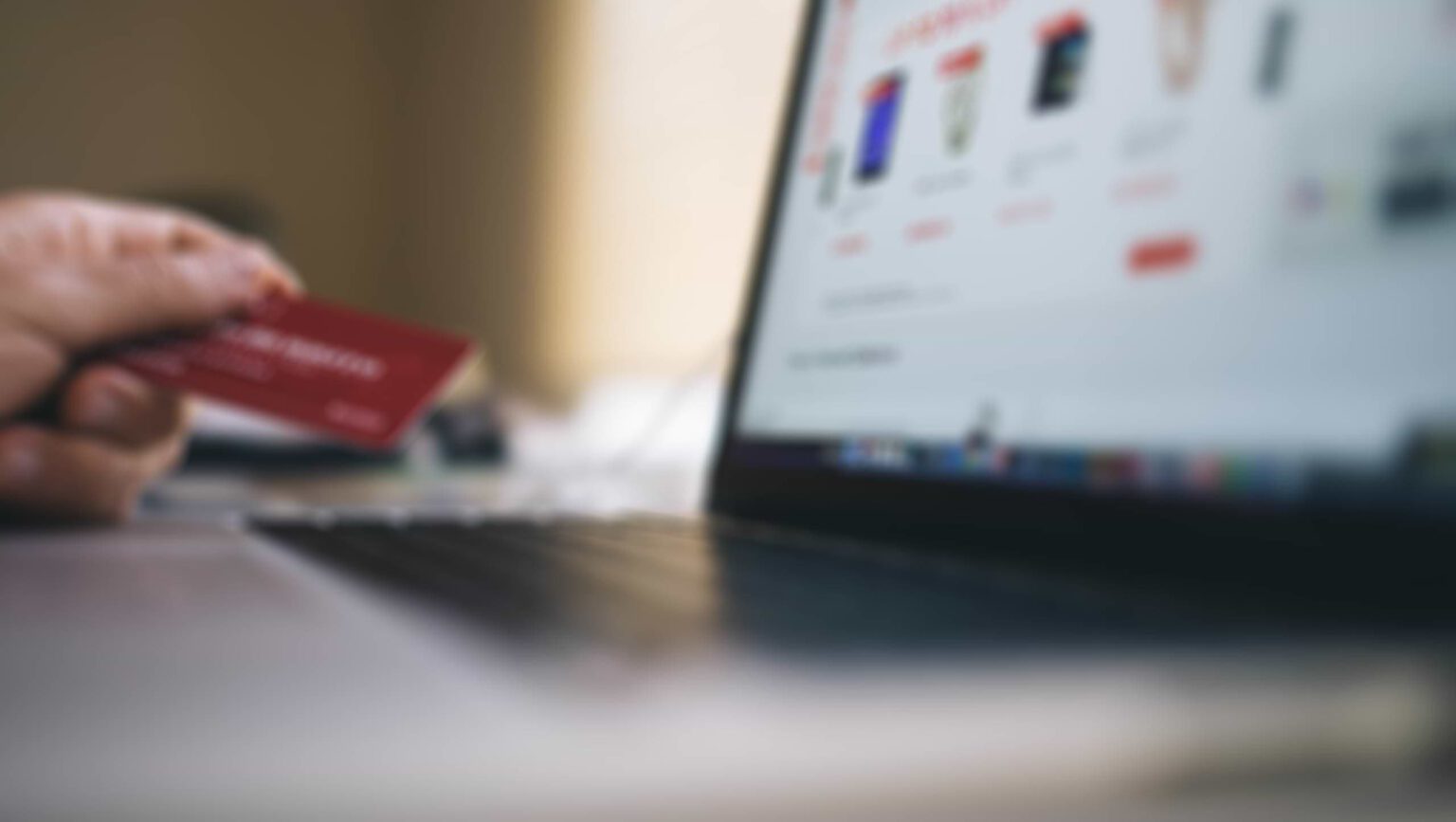 Bäst Betalkort 2025: Jämför Gratis Betalkort [Med & Utan Kredit]